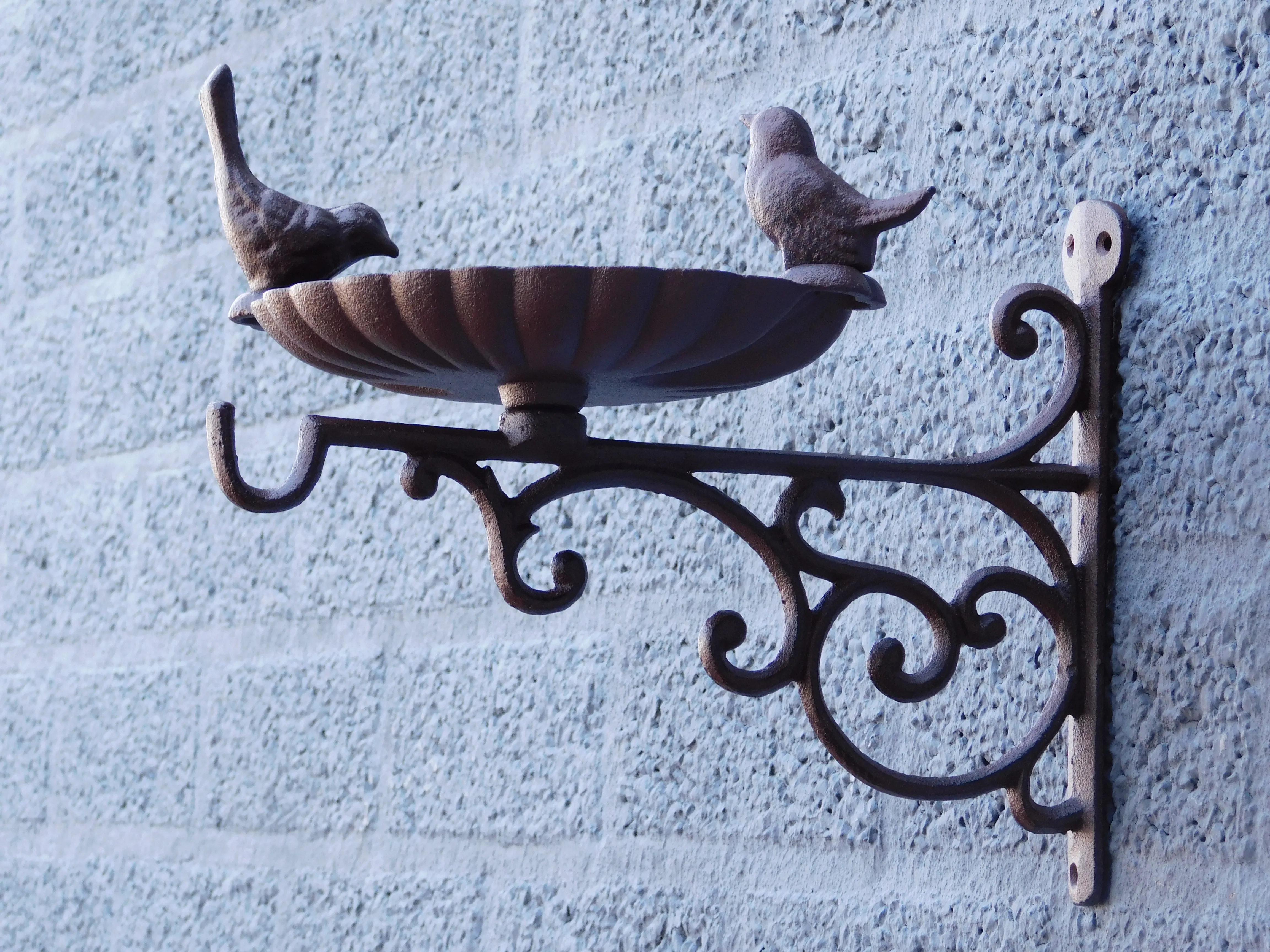 Wandvoederbak – gietijzeren vogelbad – bruin – 26 cm