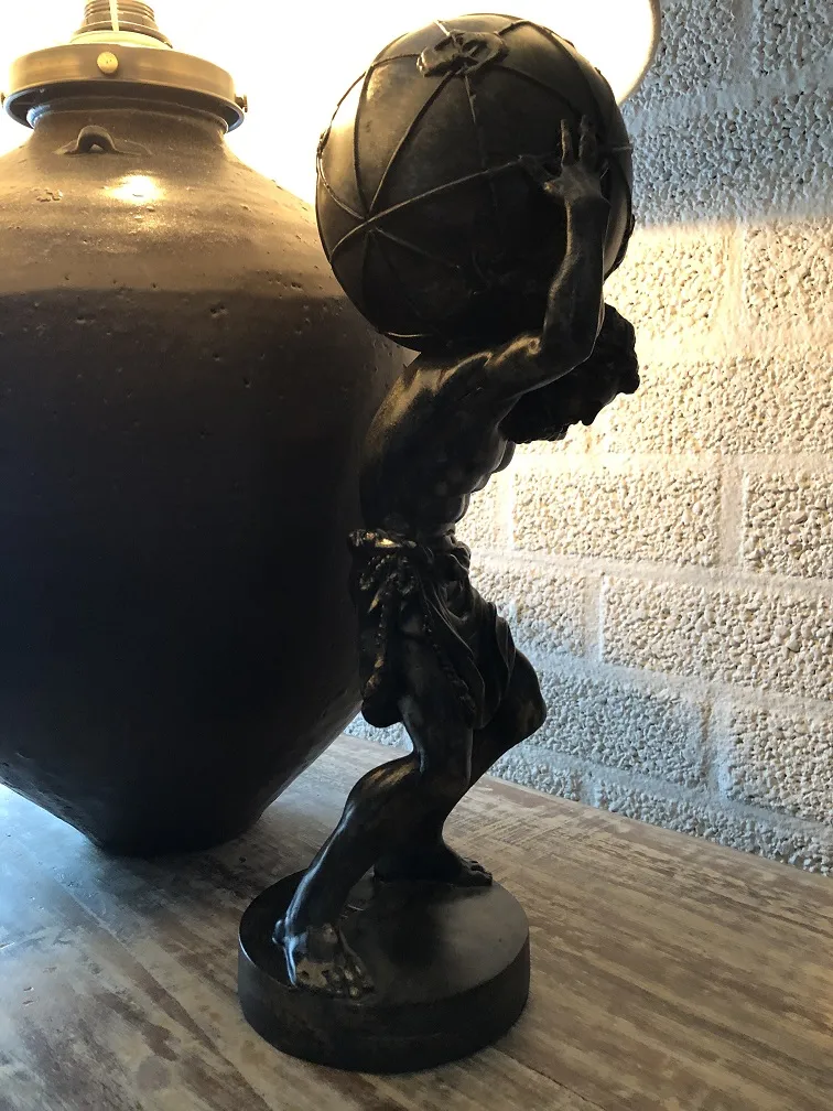 Statue Atlas, ein Riese, Griechischen Mythologie das Universum