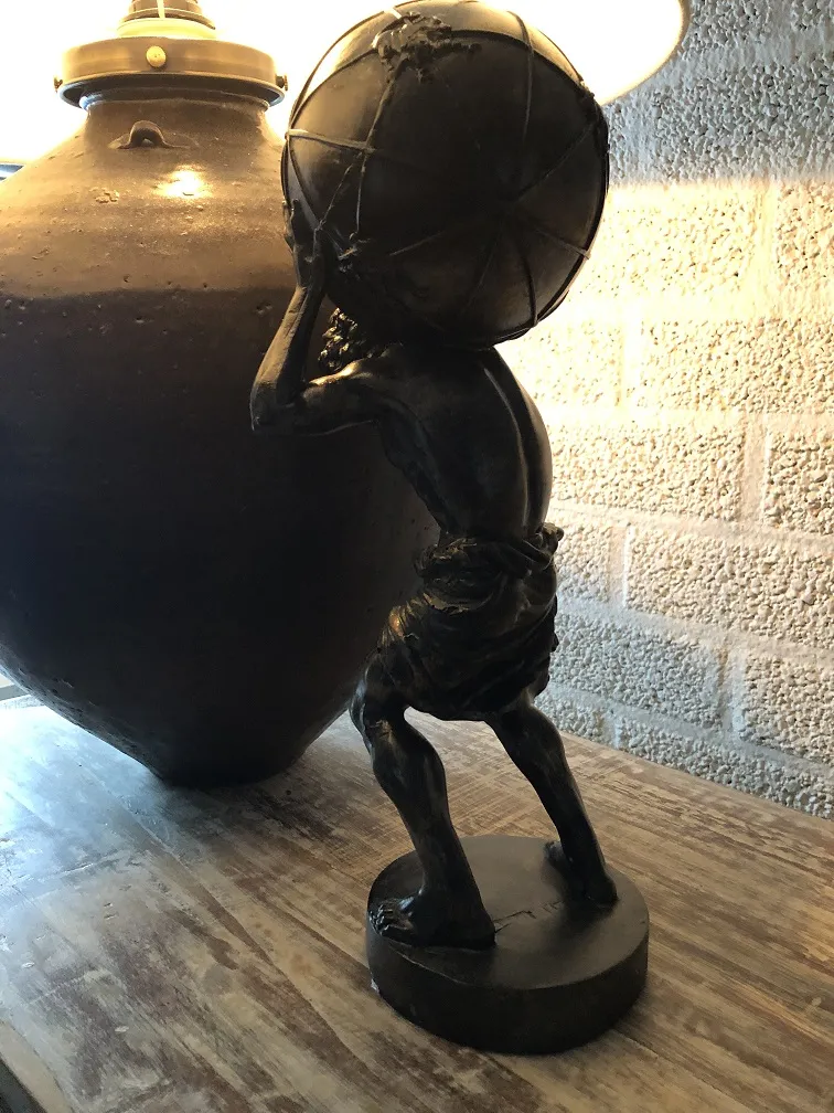 Statue Atlas, ein Riese, Griechischen Mythologie das Universum