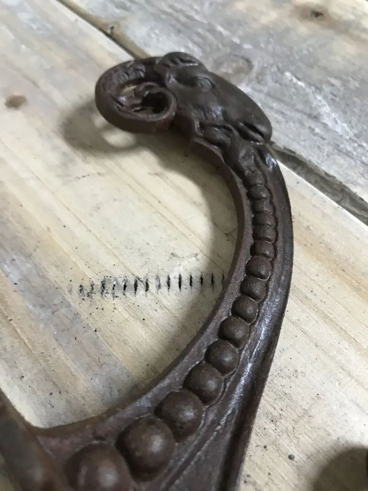 Kapstok met ram hoofd, stevige haak voor aan de wand - Houseandgarden ...