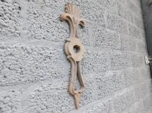 Historisch muuranker / wandanker, gietijzeren balkhouder, antiek